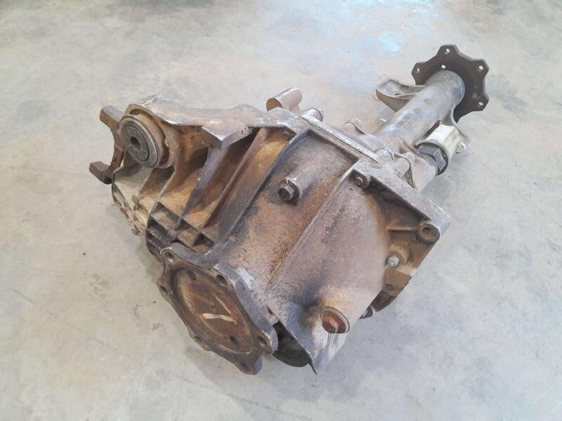 1999-2007 Chevy Silverado 1500 Front Axle Differential Carrier 3.73 ...