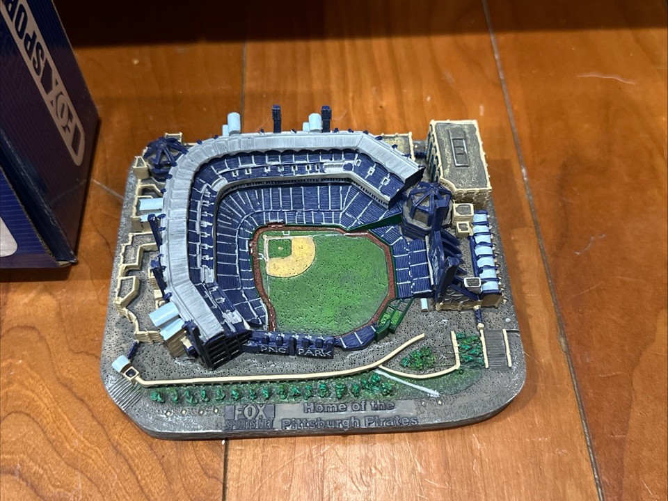 Danbury Mint Pittsburgh Pirates PNC Park Replica Stadium RARE! | eBay