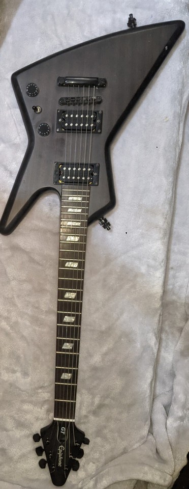 Pre-Owned Epiphone Explorer GT Electric Guitar | eBay