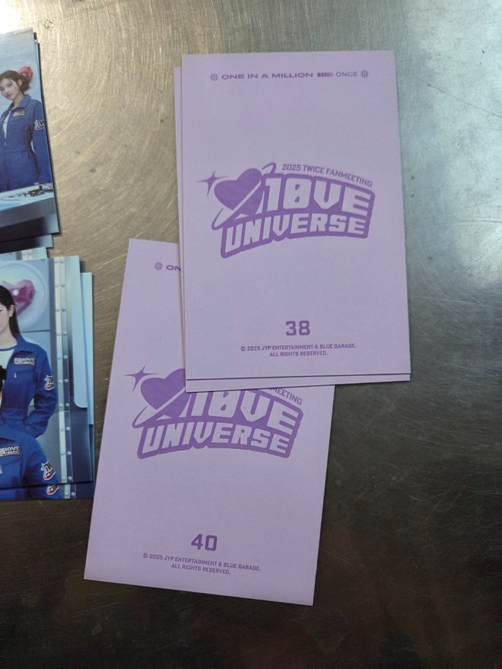 Twice Momo Photocard Official "10VE UNIVERSE POP-UP" 10th Anniversary ...