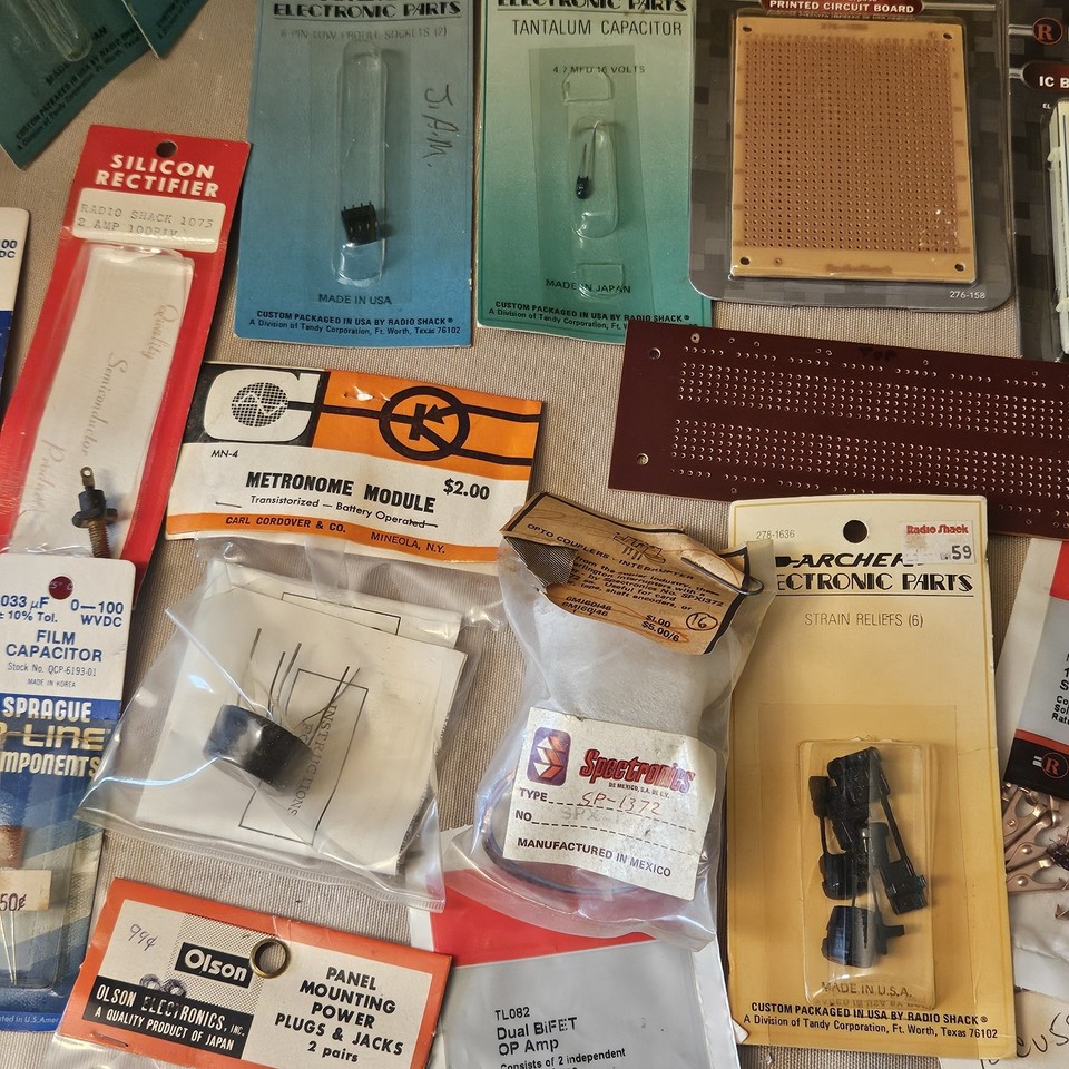 Vintage Lot NOS Electronic Parts/Components Early Computer Radio Shack ...