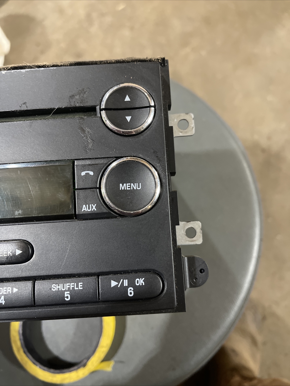 Ford OEM 6 disc cd changer RADIO Edge F150 Expedition Explorer Fusion ...