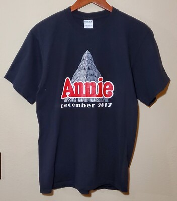 Annie T-Shirt Mens Size Medium - Theatrical Release | eBay