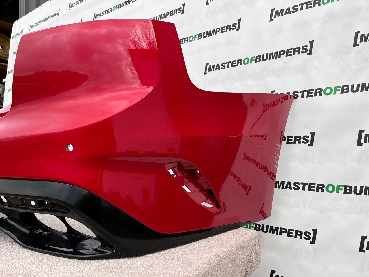 KIA STINGER GT 2019-ON REAR BUMPER RED 4 PDC GENUINE [K311] | eBay UK
