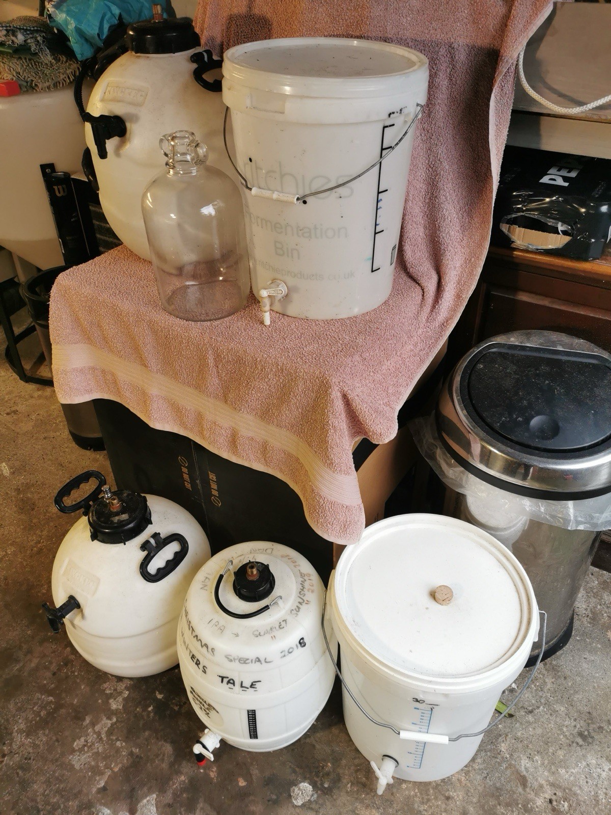 Bundle If Beer Kegs And Fermentation Buckets As Shown In Photos | eBay UK