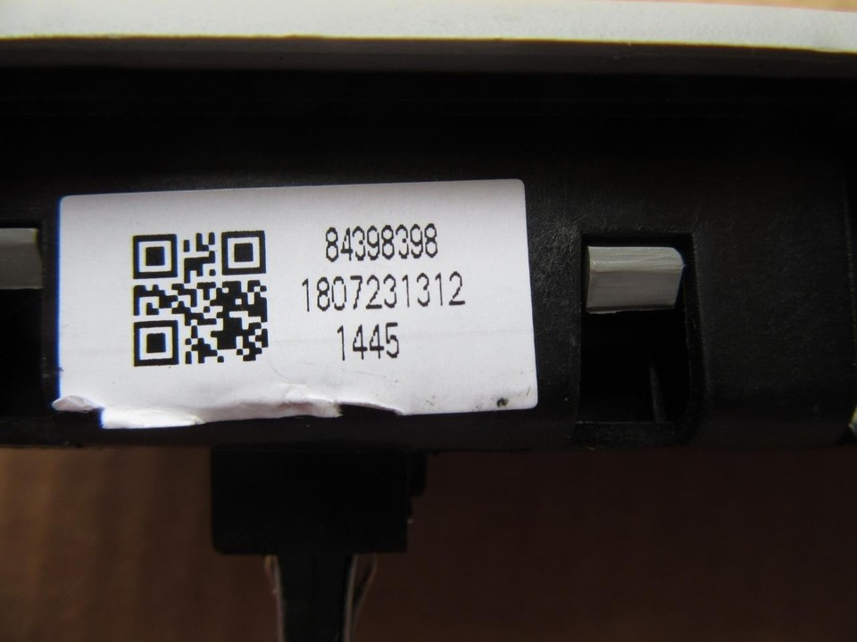 OEM GM 2014-2020 Cadillac Chevrolet GMC Front Dome Lamp Assembly ...