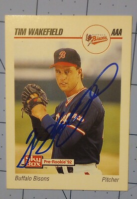 1992 Skybox #20 Tim Wakefield (Bisons/Pirates) autographed baseball ...