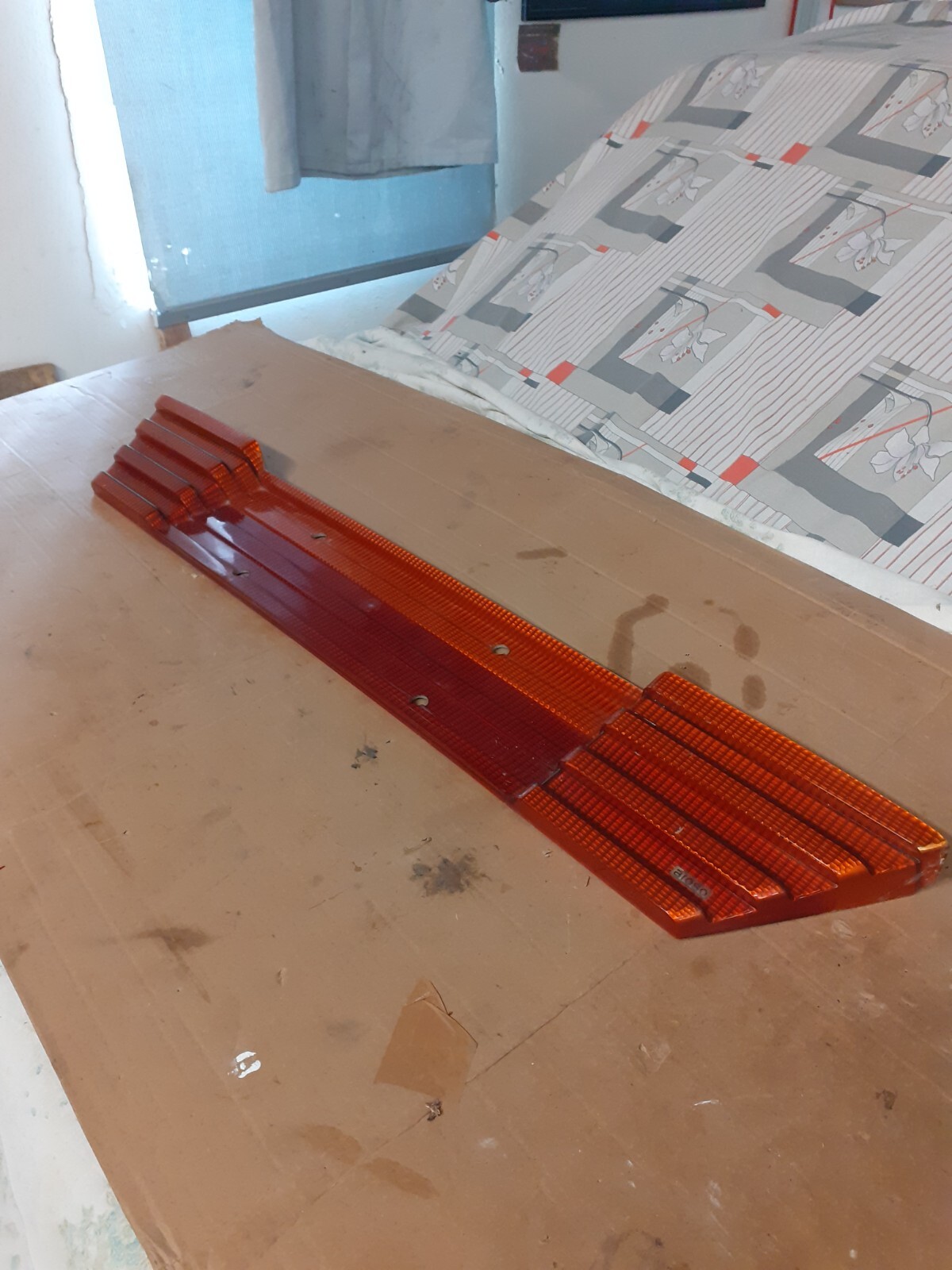 Mercedes-Benz W124 Rear Reflector Panel Heckblende | OE