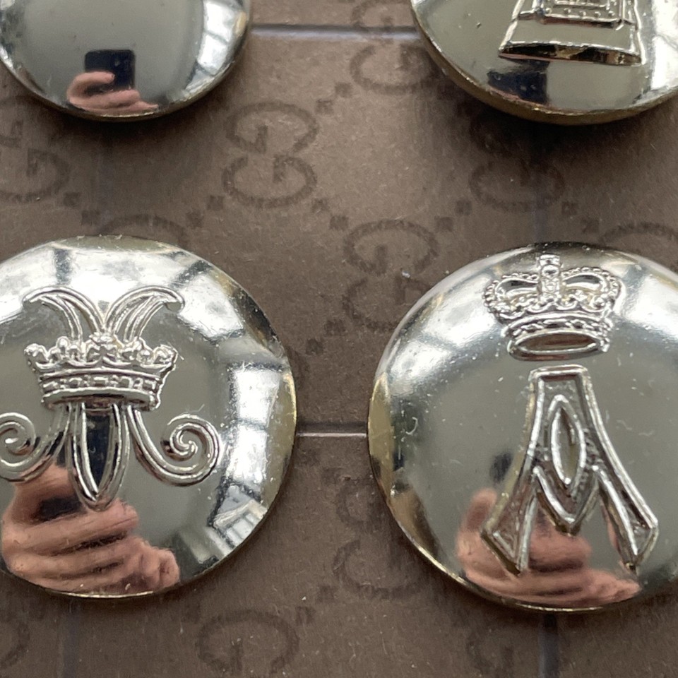 18 Various Military Uniform Buttons (please View Images For Description ...