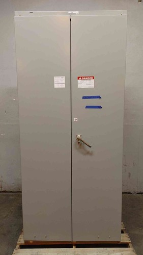 GE Spectra Series 2000A 3PH 480V 3W Breaker Panelboard 9 Breaker + Main ...