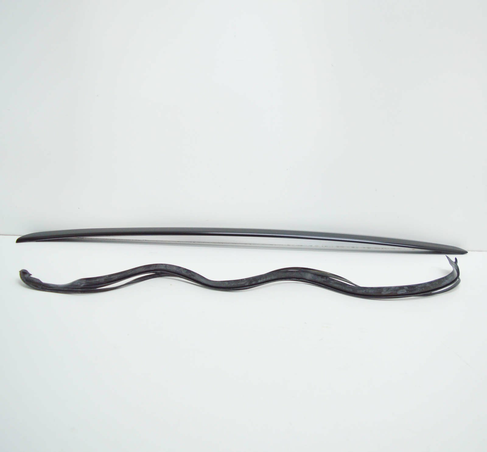 BMW X6 E71 Windshield Right Drip Moulding 51317250404 7250404 NEW ...