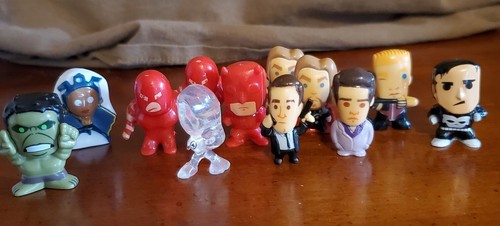 12X Marvel Avengers Mini Figures Subs Chibis Invisible Woman Hulk ...