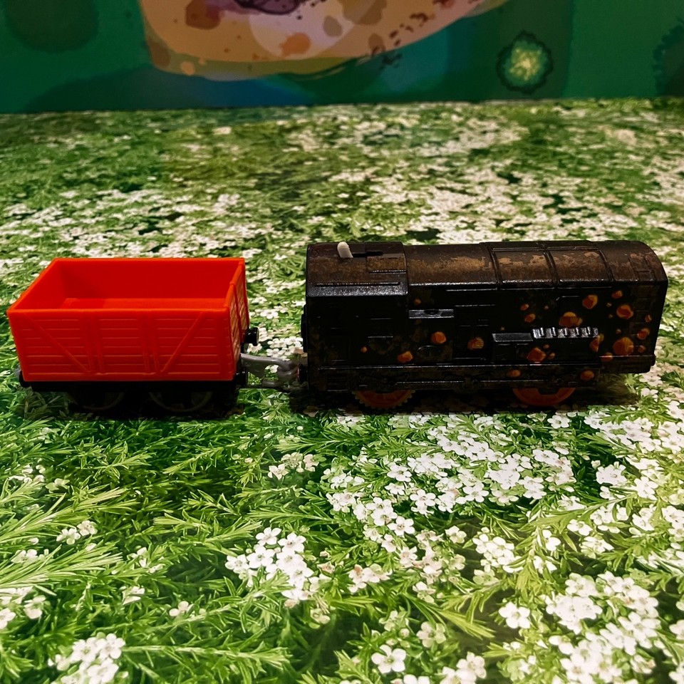 Trackmaster MUDDY DIESEL & TRUCK Thomas & Friends Motorised Battery ...