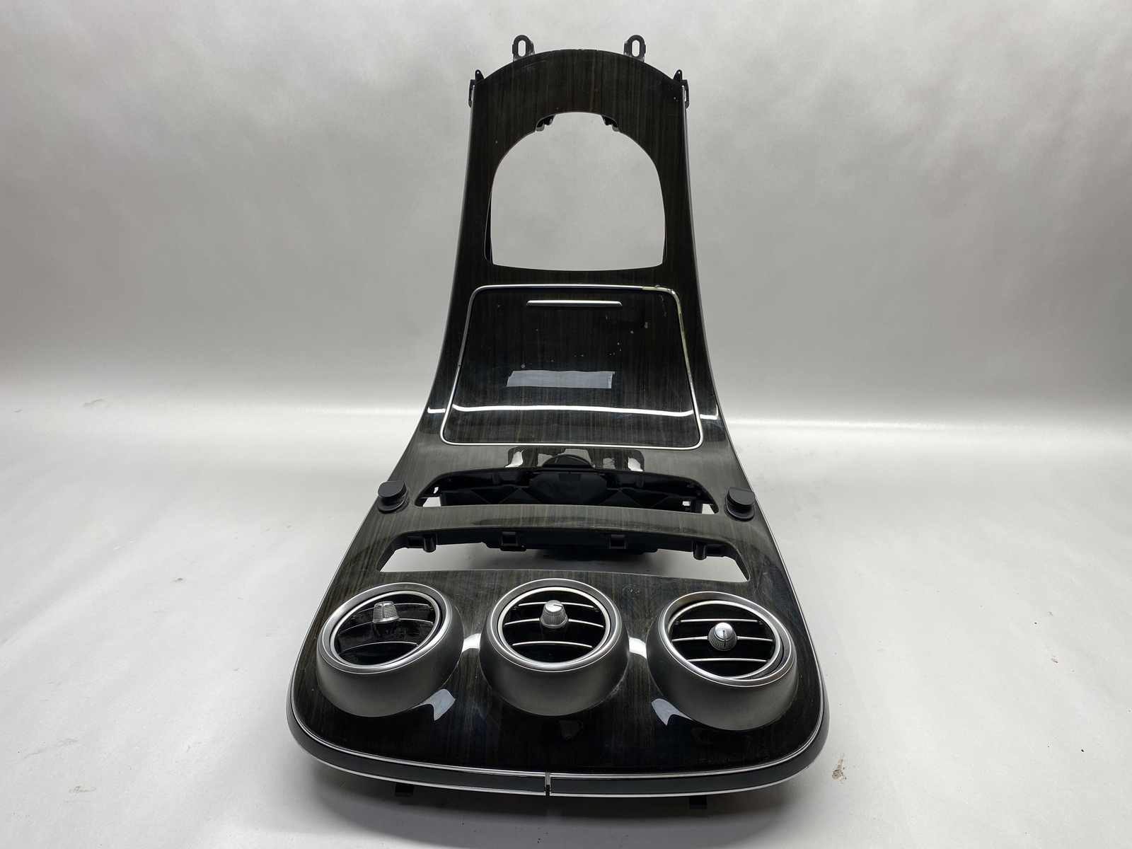 MERCEDES-BENZ W205 A205 AMG C 63 S 2017 Center Console Dashboard ...