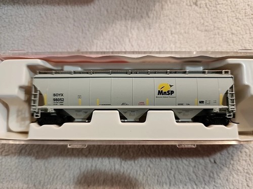 New InterMountain N Scale FT Hopper Trinity 5161 Cu Minnesota Soy 67231 ...