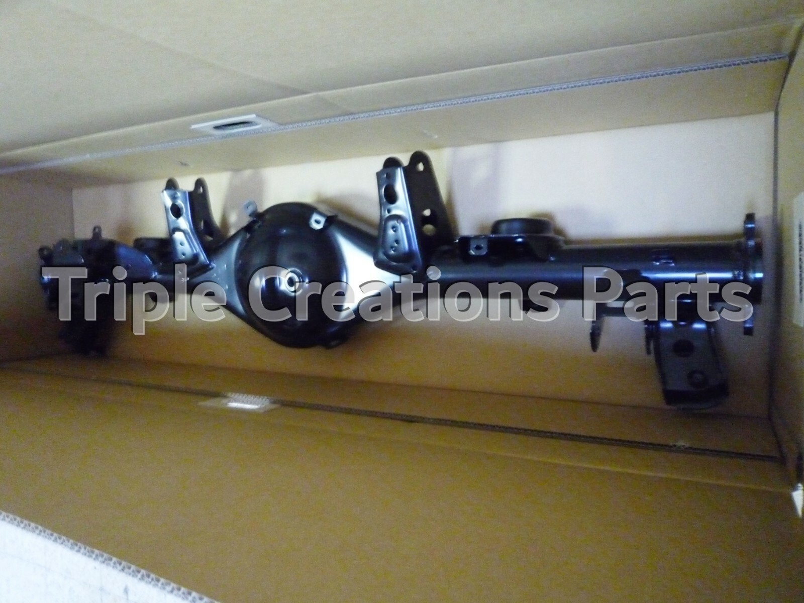 Genuine Toyota 4211060A81 Housing Assy Rear Axle 42110-60A81 OEM | eBay