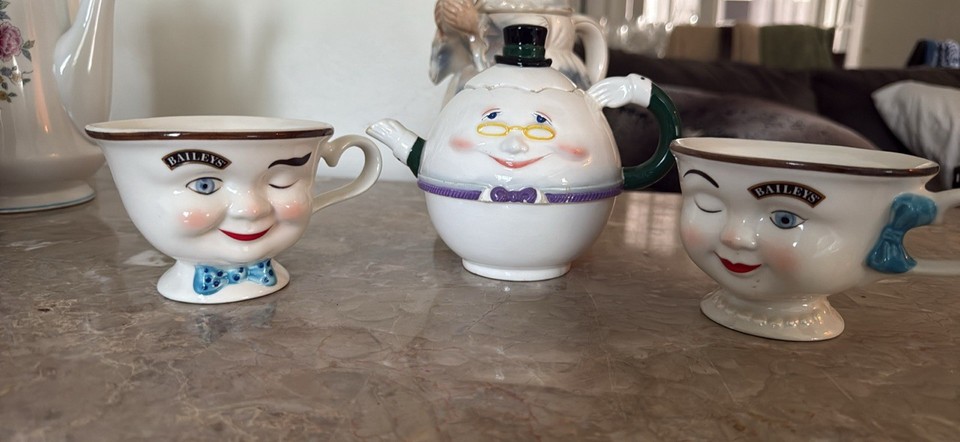 Vintage Face Teapot and Mug Set - Whimsical Ceramic Design | eBay