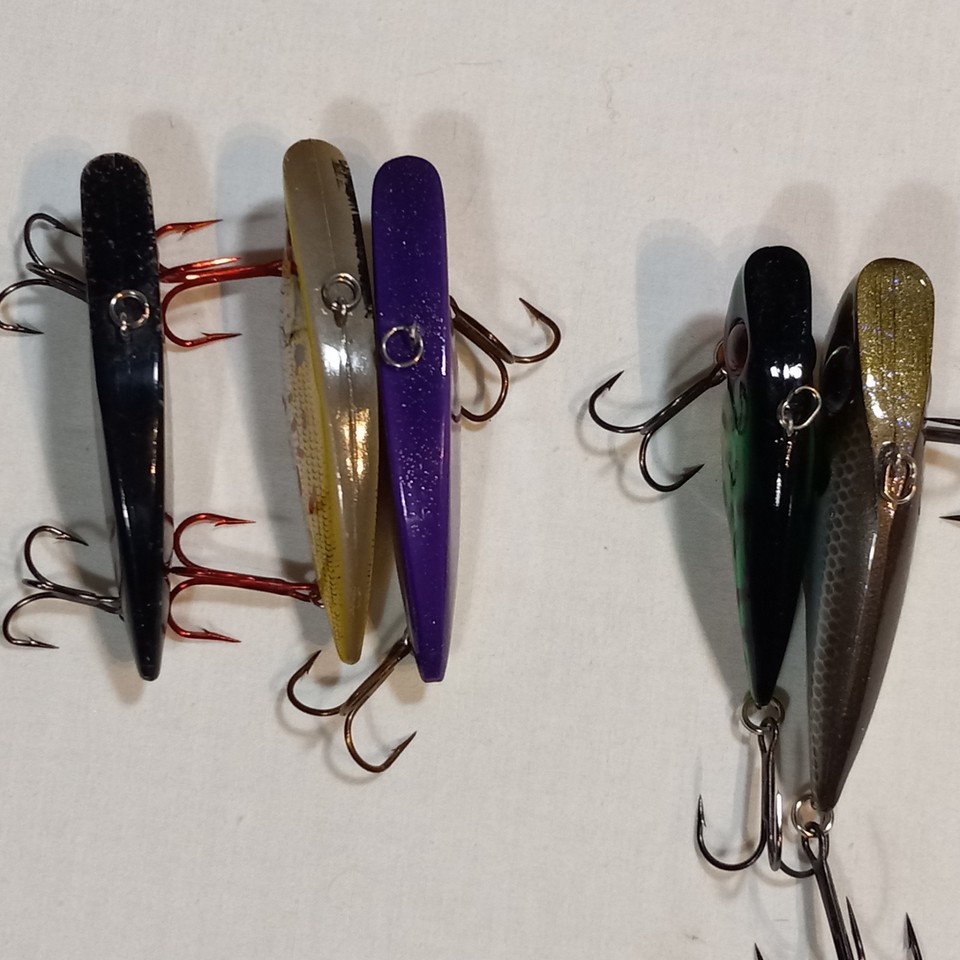 Lot of 9 Lipless Crankbait Fishing Lures STRIKE KING LEWIS CORDELL XPS ...