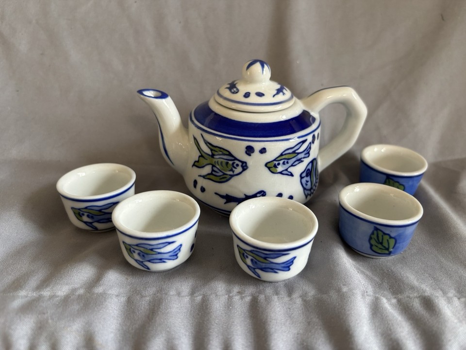 Vintage Mini Apoie Comell 6 Piece Tea Set Blue And White Made In Japan ...