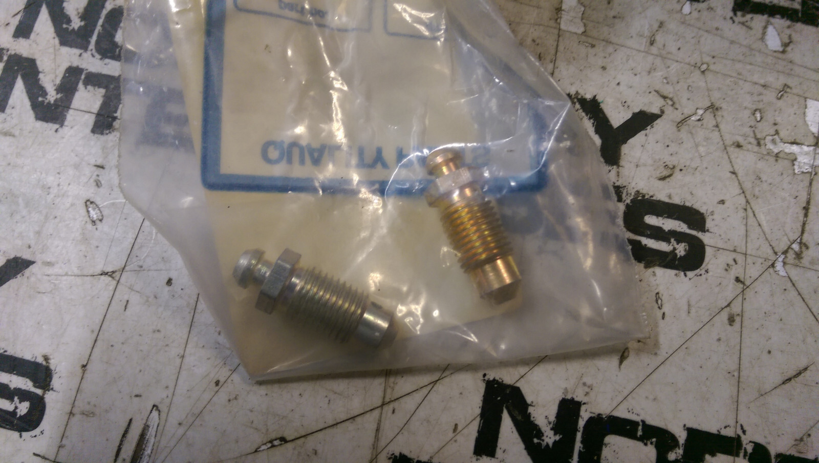 7K4942 CAT 7K-4942 PURGE SCREW PAIR | eBay