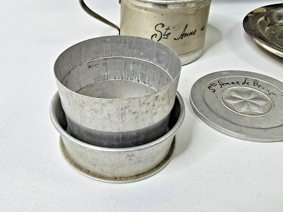 Antique Catholic Last Rites Viaticum Sick Box w Relics Eyeglasses ...