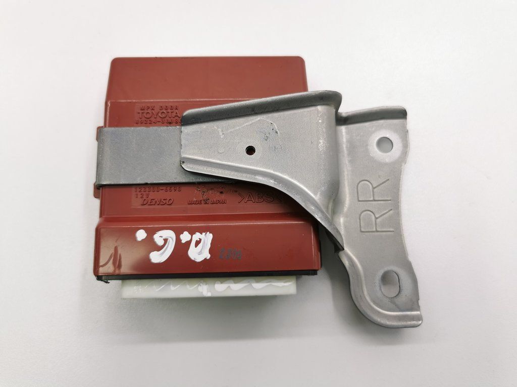 Lexus GS 300 350 430 450H Door Control Module Unit Rear right AMD66452 ...