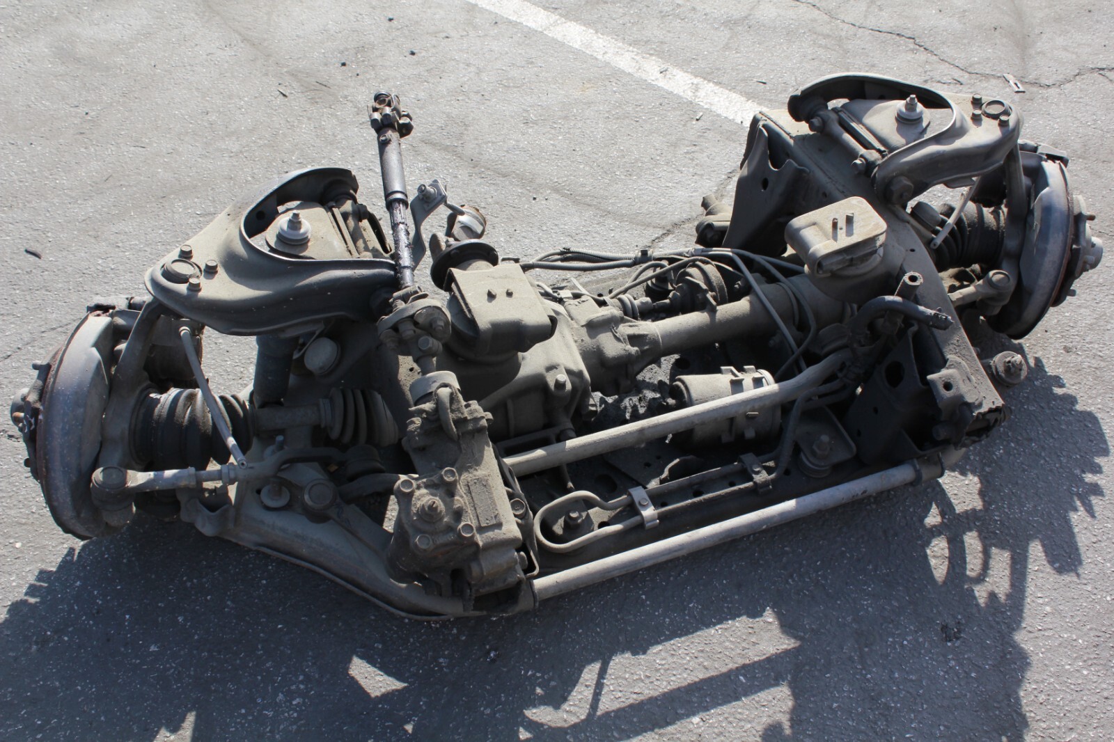 1989-1993 Mazda B2600 4WD Front Brake Shock Axle Differential Complete Assy | JDM | 4WD