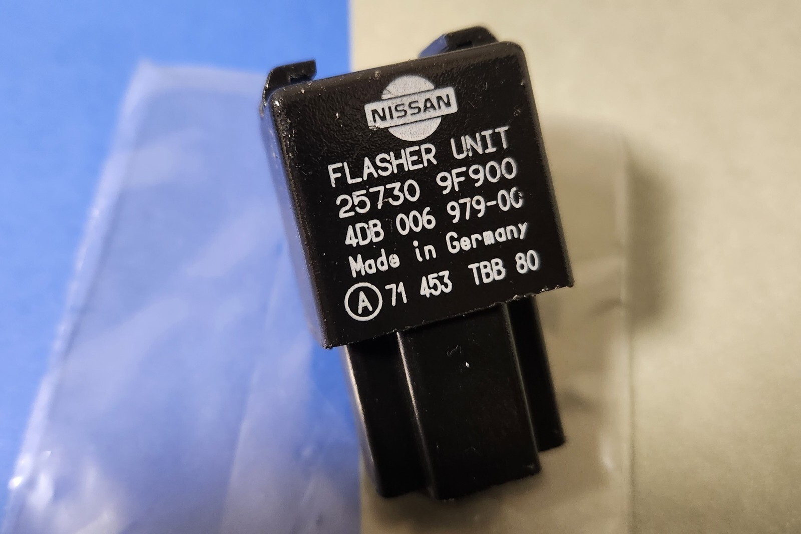 Nissan MICRA K11 2001 Flasher Relay 25730 9f900 for sale online | eBay