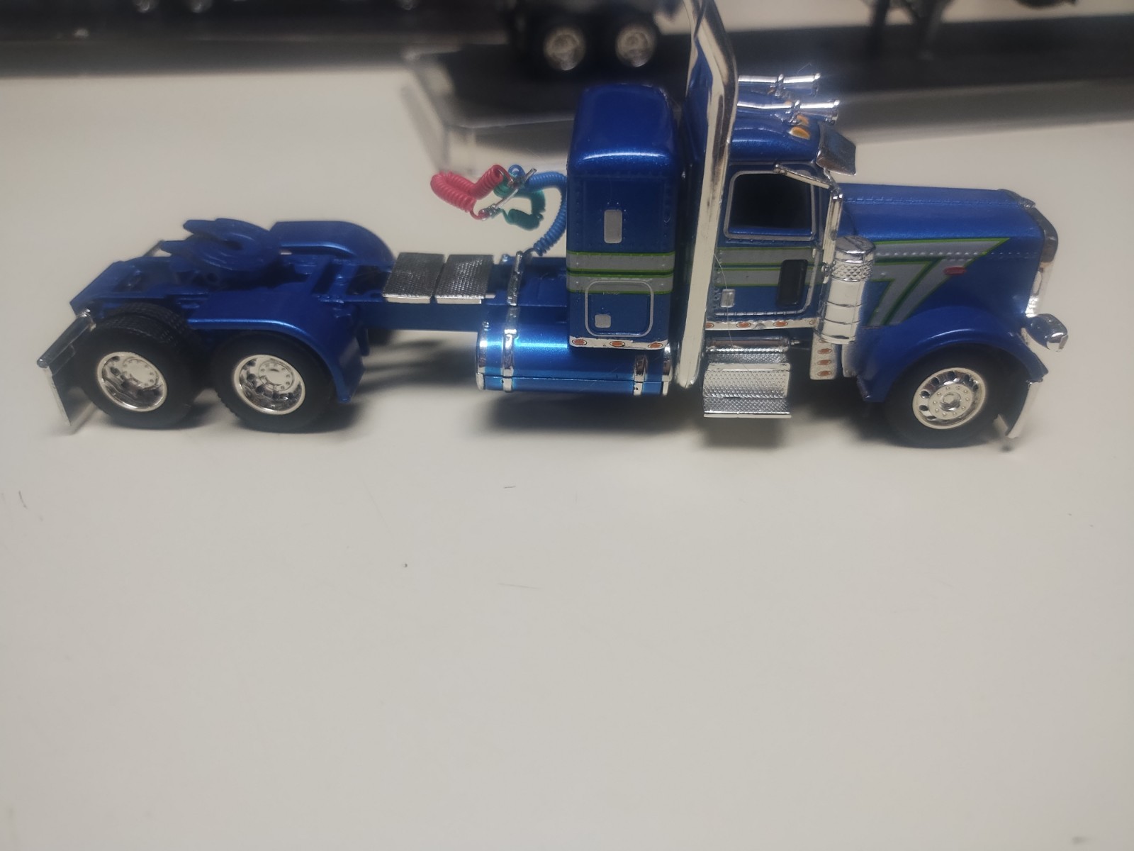 1/64 DCP/First Gear Blue W/ Gray Stripes Peterbilt 389 | eBay