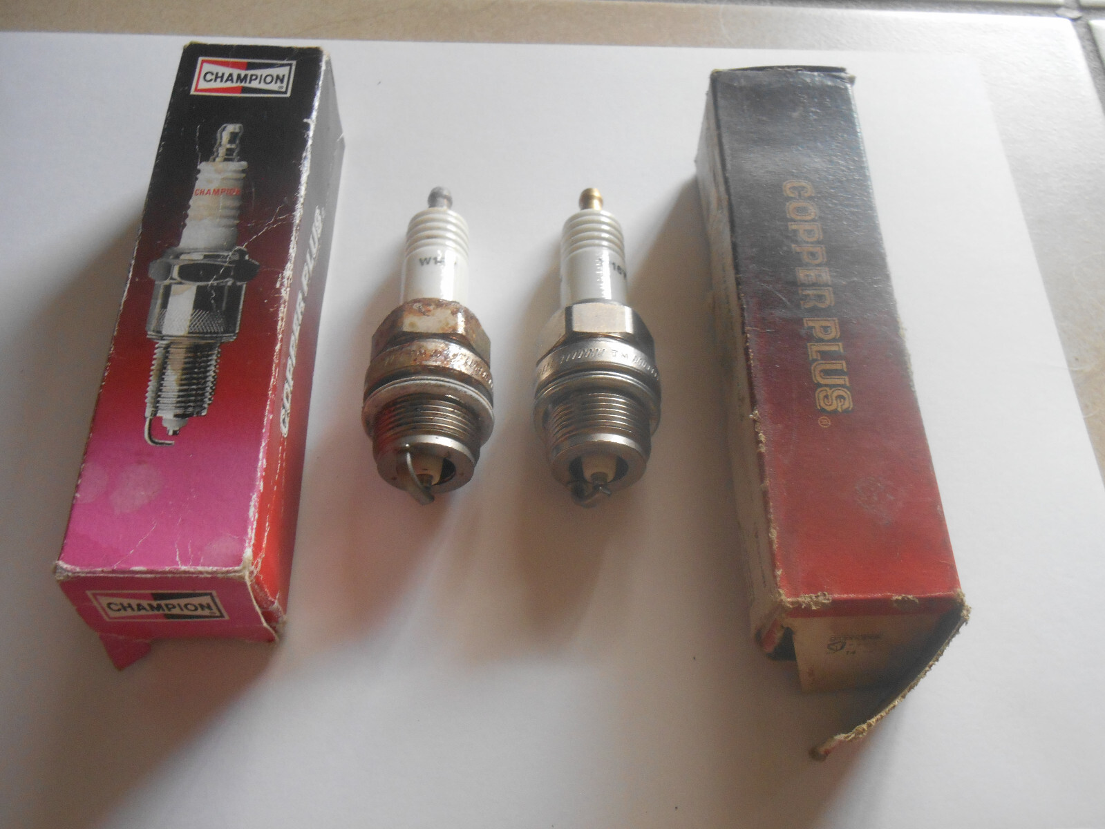 Champion GRP 6 Spark Plug W16Y white | eBay