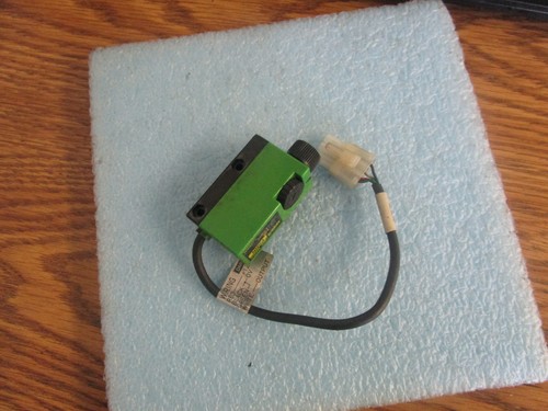 Takex / Seeka Model: F5RN Fiber Sensor. No Fiber Cable