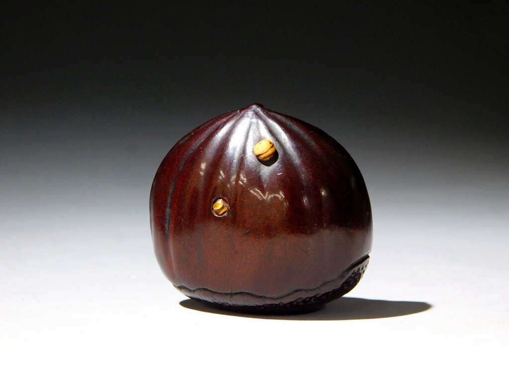 Rare Worm-eaten Chestnut Netsuke Edo original netsuke inro antique ...