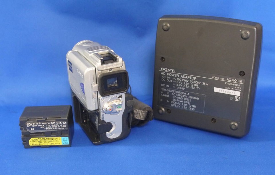 Sony DCR-PC101 MiniDv Mini Dv Camcorder Camera VCR Player Video ...