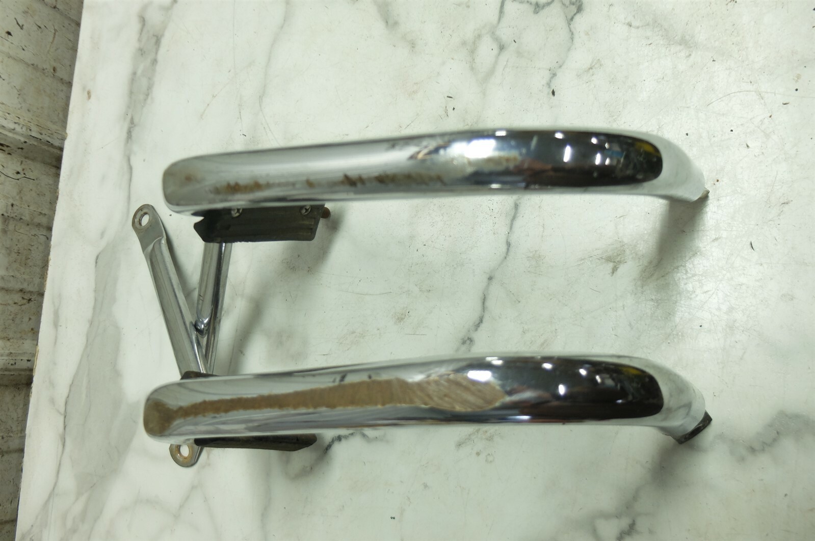 76 Honda GL 1000 GL1000 Goldwing engine guard crash bars highway pegs ...