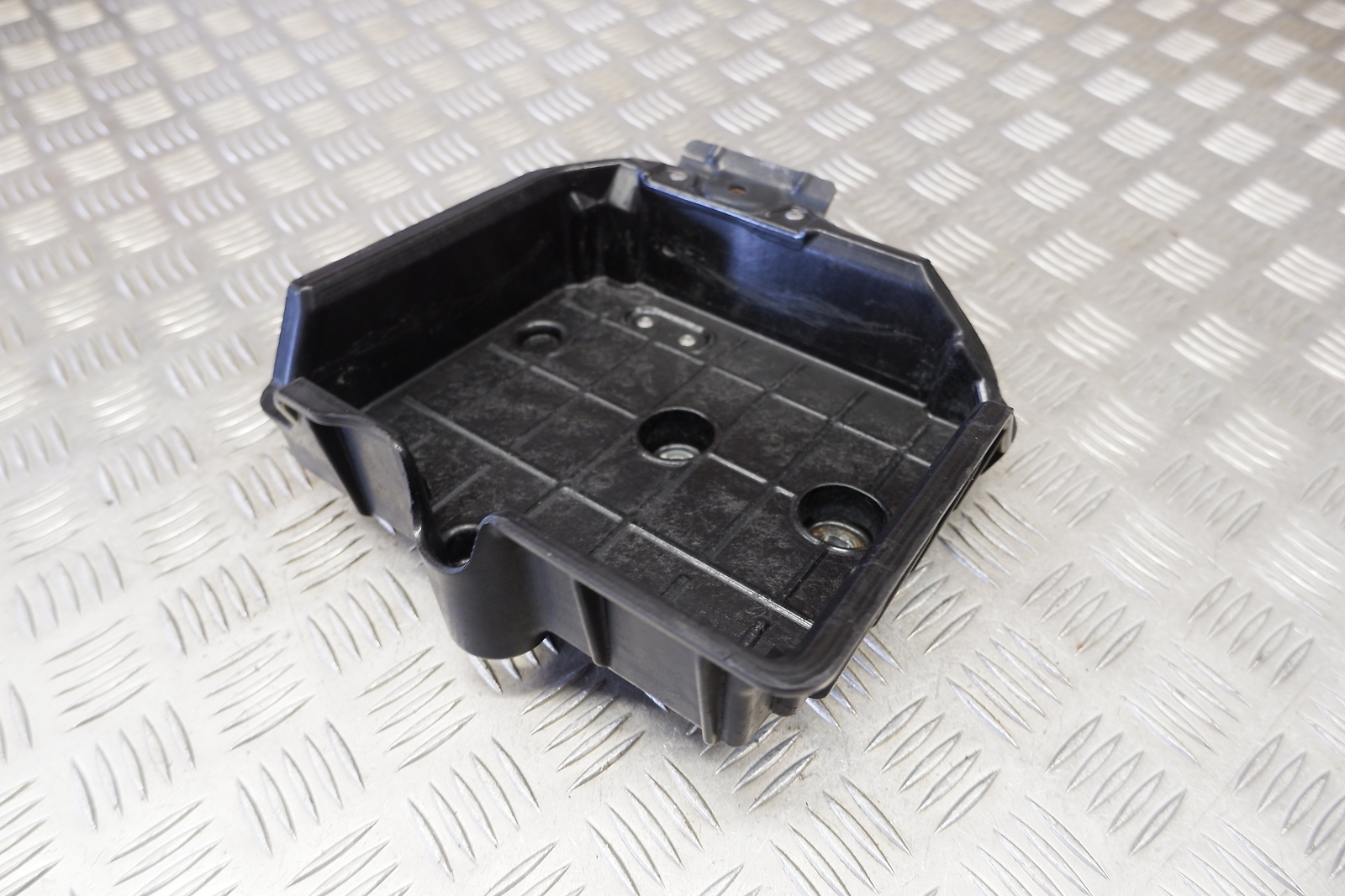 TOYOTA PRIUS 2016-2021 BATTERY TRAY PAD 74404-47030 | eBay