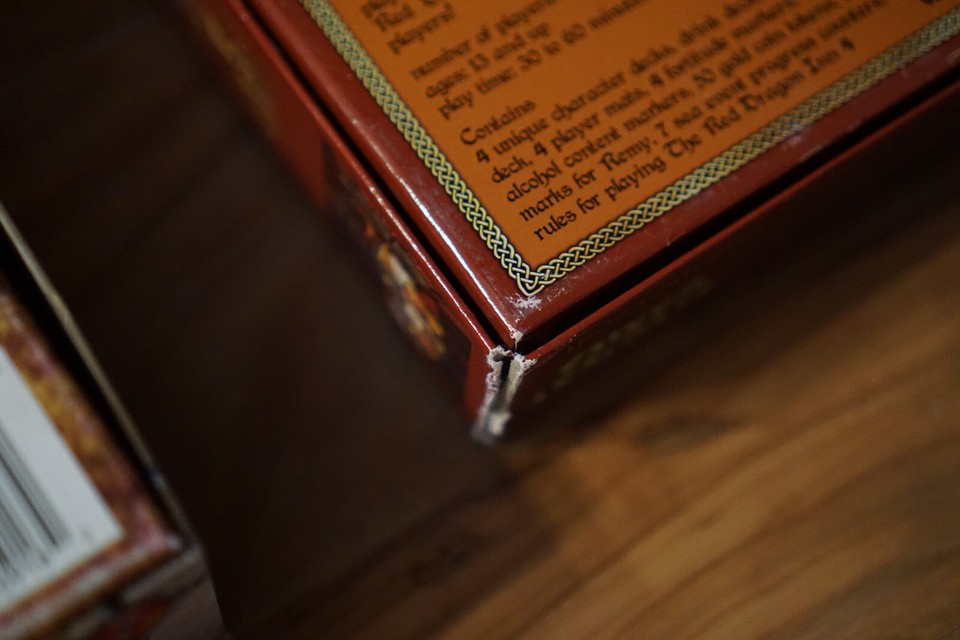 Board game lot #3 - LotR Confrontation Deluxe & Red Dragon Inn 4 - Read ...