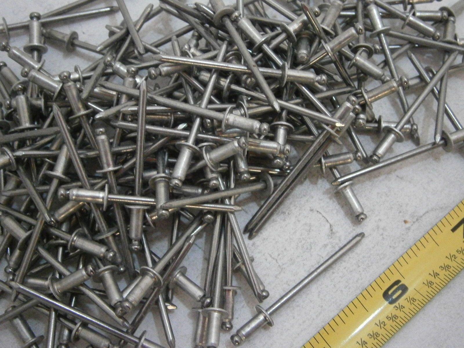USM AD43BS POP Rivets 1/8" OD x .337" Long Aluminum / Steel Lot of 100 ...