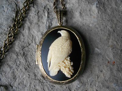 AMERICAN BALD EAGLE CAMEO LOCKET -ANTIQUE BRONZE, VINTAGE LOOK, QUALITY ...