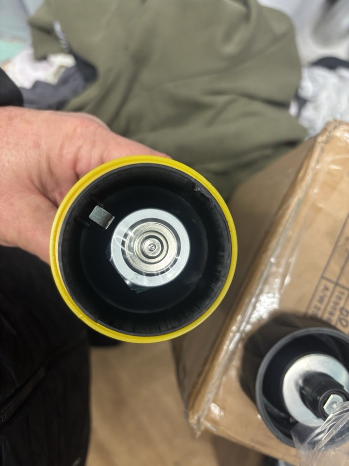 New Portwest 7 LED Rubber Torch with Free Batteries Included UK Seller ...