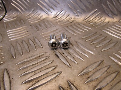 Suzuki GSXR 600 750 SRAD OEM ignition switch security bolts 1996 - 2000 ...