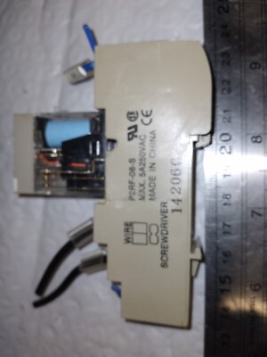 OMRON G2R-2-S W/ P2RF-08-S RELAY AND SOCKET | eBay