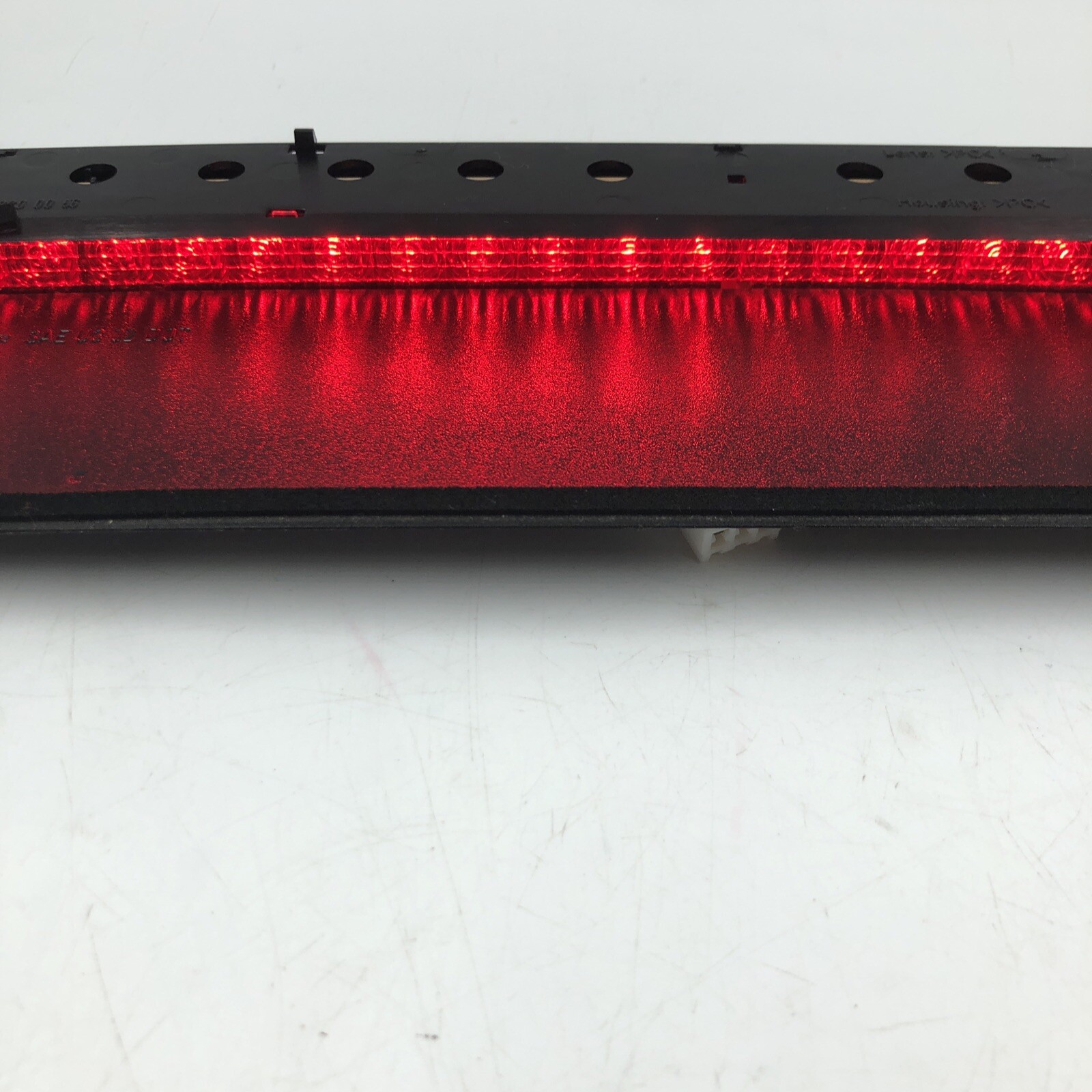 2004-08 Chrysler Crossfire Coupe Center Mounted Third Brake Light ...