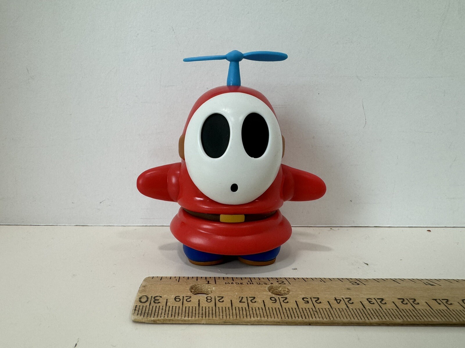 World of Nintendo Red Shy Guy 4" Jakks Pacific With Propeller Super ...