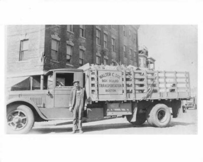 1928 White Truck Press Photo 0080 - Walter C Doe Box Board Trans ...