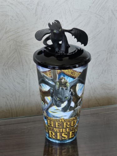 2025 How To Train Your Dragon Cup + Topper Regal Cinemark AMC Toothless ...