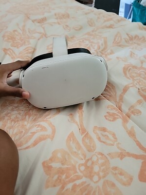 Meta Oculus Quest 2 128GB Virtual Reality Headset - White (OCQ128B) | eBay