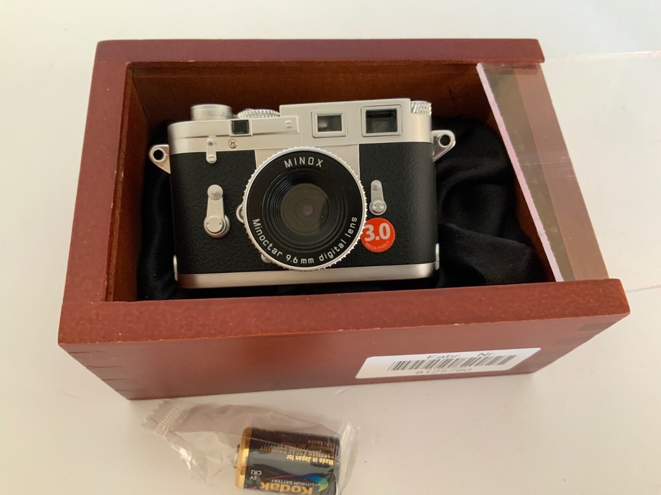 Minox Classic Leica M3 Mini Digital camera 3.0 Megapixels in ...
