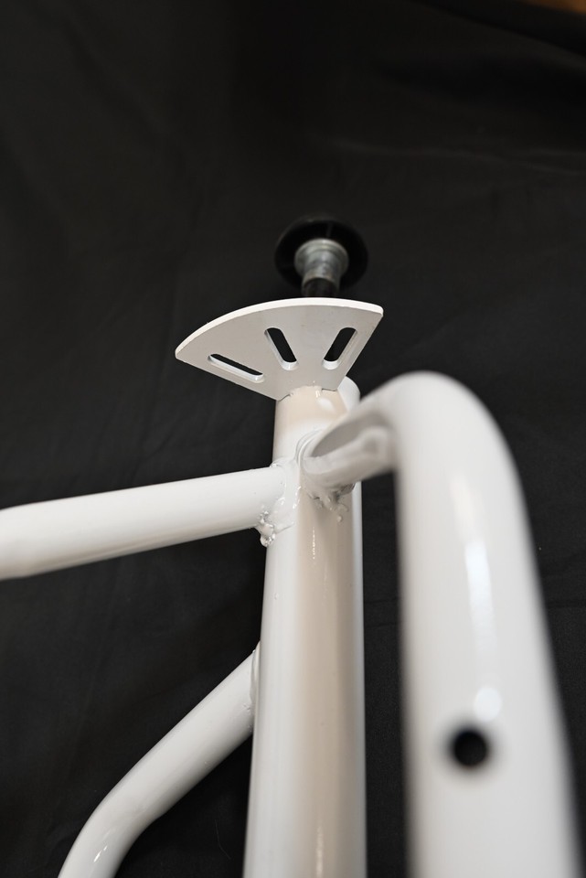 20"-24"-26" TRIKE ADULT TRICYCLE CONVERSION KIT 7 SPEED 15mm AXLE WHITE ...