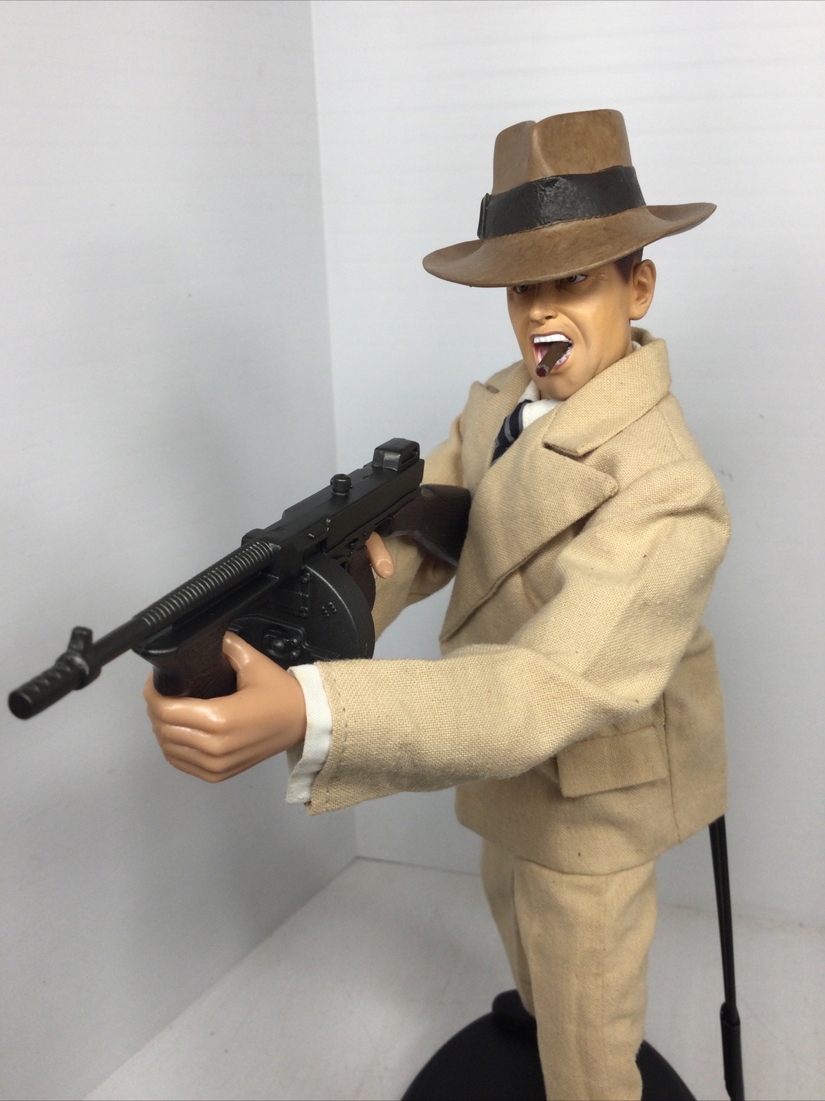 1/6 DRAGON CUSTOM 1930’S GANGSTER THOMPSON “TOMMY GUN” SMG 2 PC SUIT ...