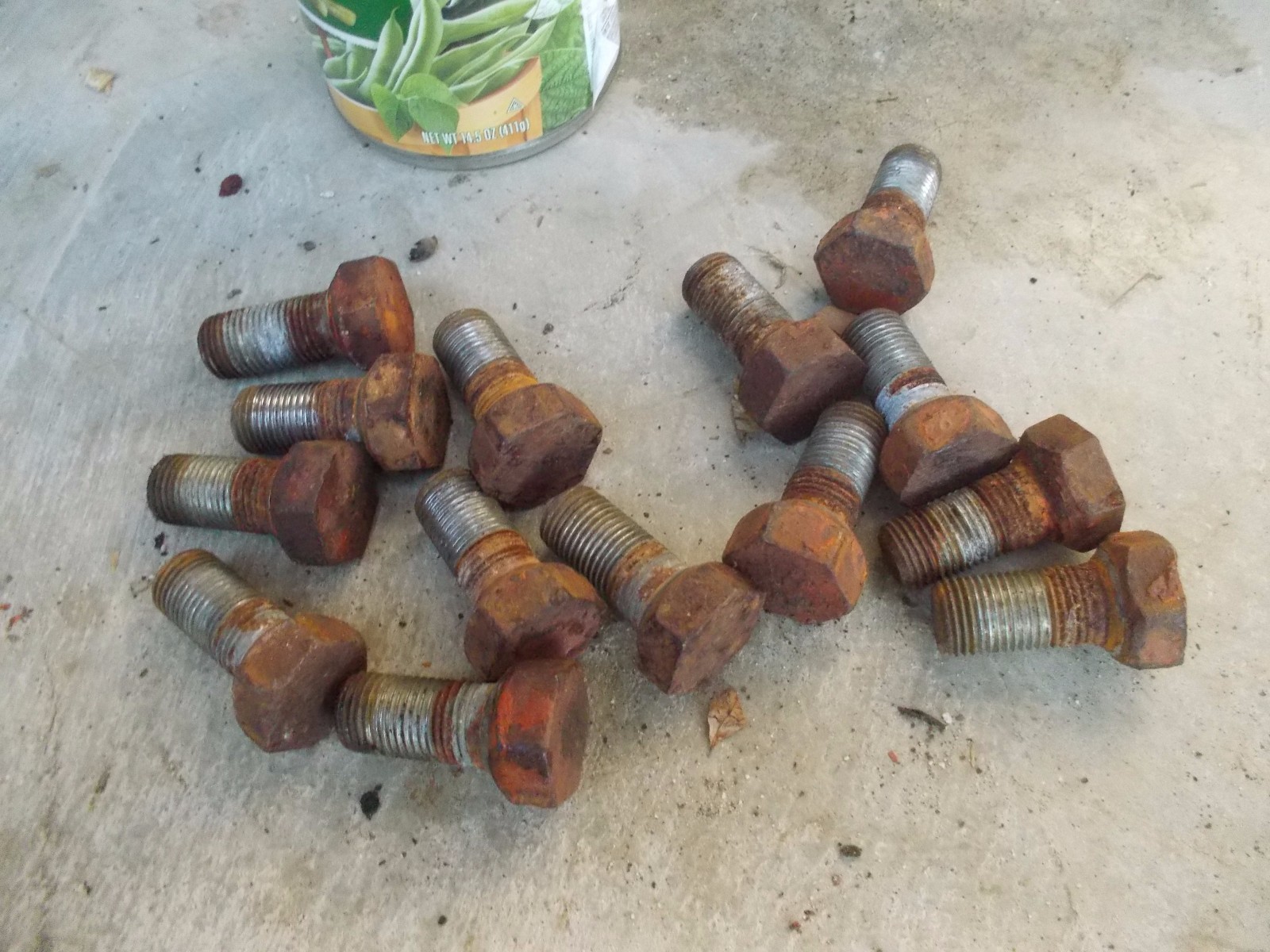 Allis Chalmers WD WD45 45 tractor (14) AC rear rim to hub tapered bolts ...